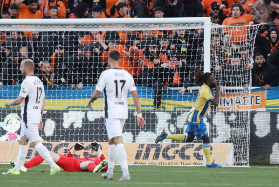 ΑΠΟΕΛ-ΠΑΦΟΣ Fc 1-0: Στο +7 και ΦΟΥΛ για ΤΙΤΛΟ με το εκπληκτικό γκολ του Ντογκαλά! (ΒΙΝΤΕΟ ...